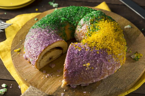 King Cake | Almanac.com