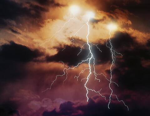 How Is Thunder Formed? Fascinating Facts and Weather Folklore | Almanac.com